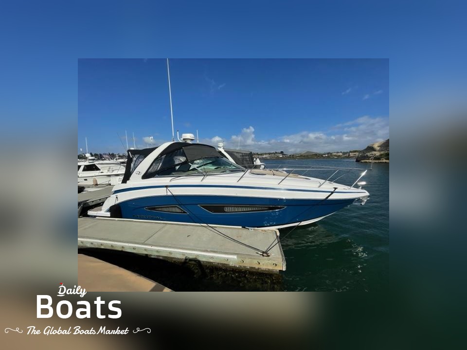 2014 Regal 32 Express for sale. View price, photos and Buy 2014 Regal ...
