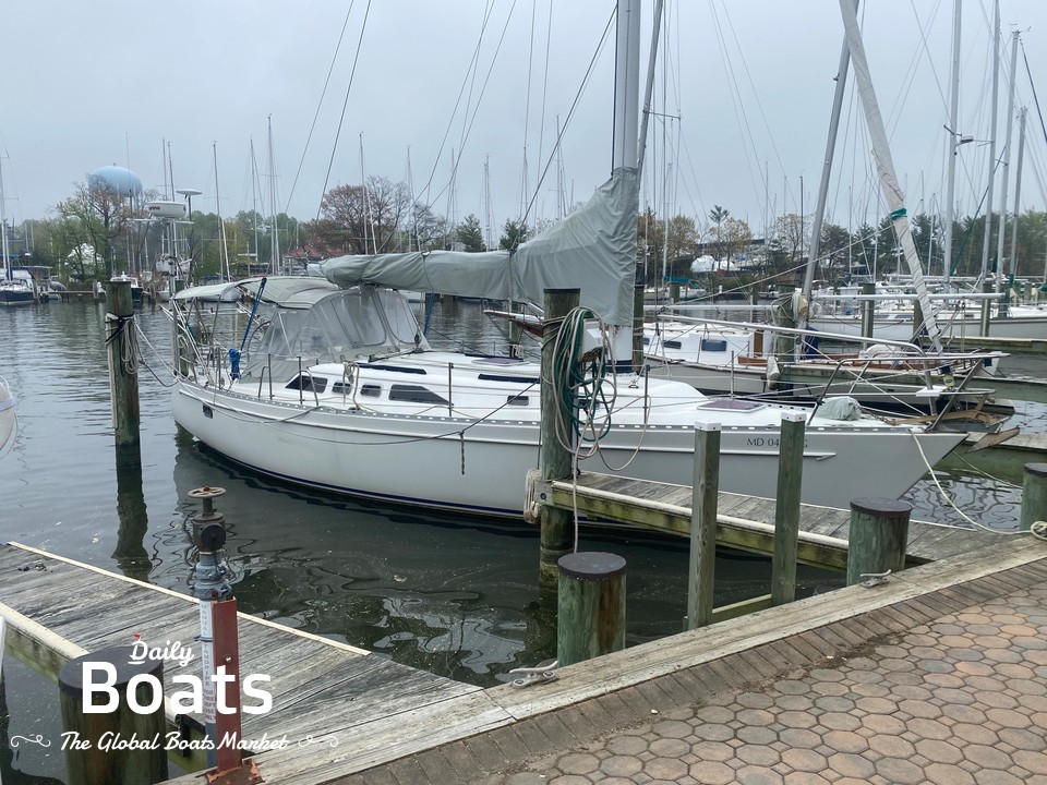 1993 Freedom 38 for sale. View price, photos and Buy 1993 Freedom 38 ...