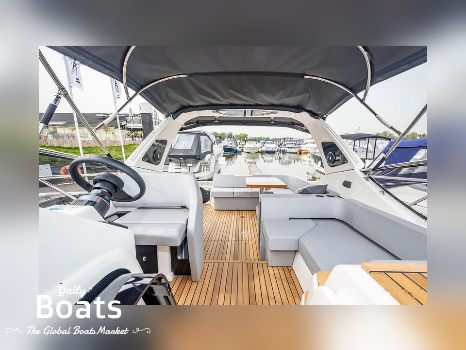 2021 Cranchi Z35 for sale. View price, photos and Buy 2021 Cranchi Z35 ...