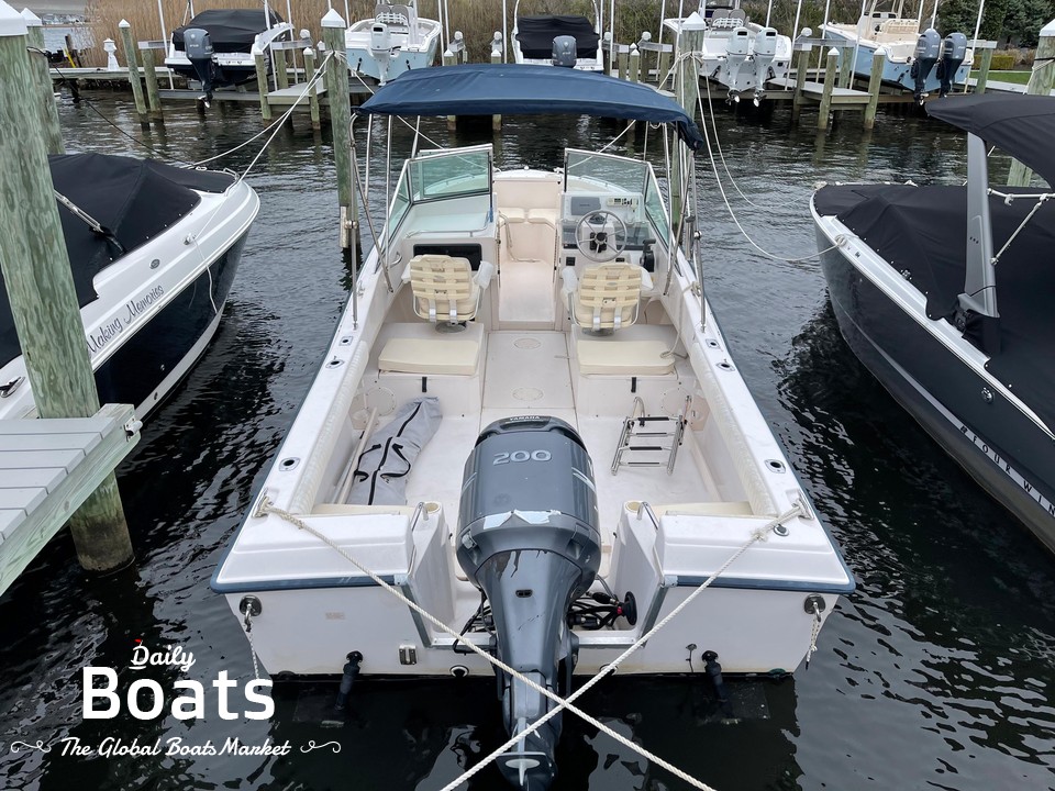 2002 Grady-White Tournament 223 for sale. View price, photos and Buy ...