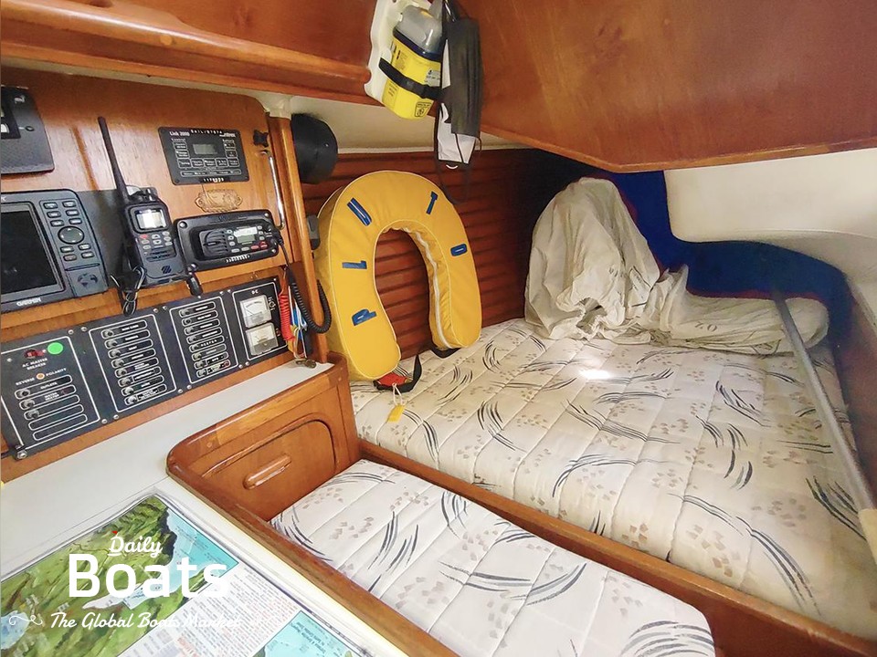 1982 Islander 40 for sale. View price, photos and Buy 1982 Islander 40 ...