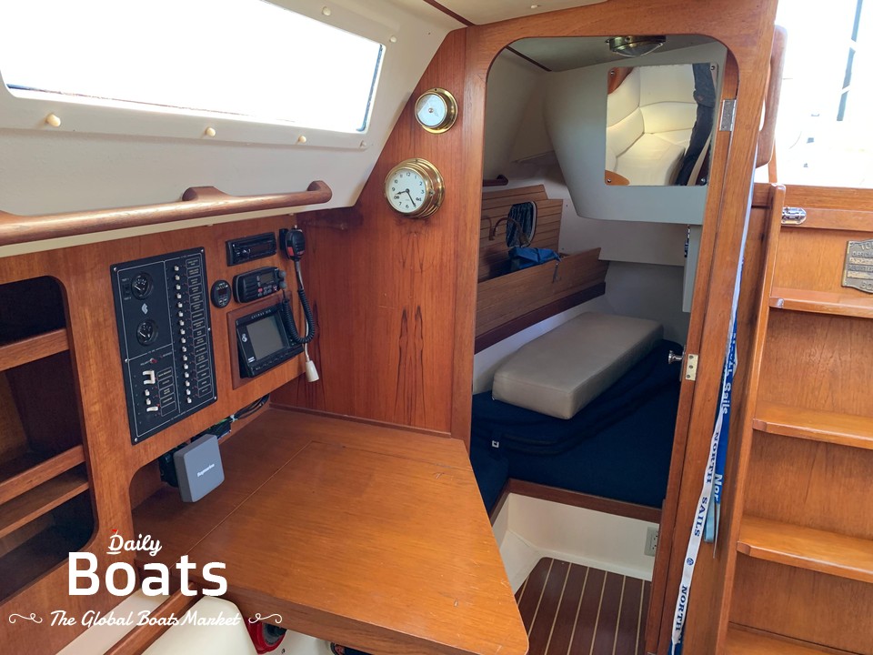 1989 CS Merlin 36 for sale. View price, photos and Buy 1989 CS Merlin ...