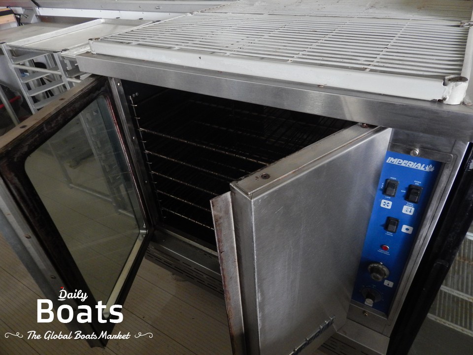 1992 Pontoon Vending Boat for sale. View price, photos and Buy 1992 ...