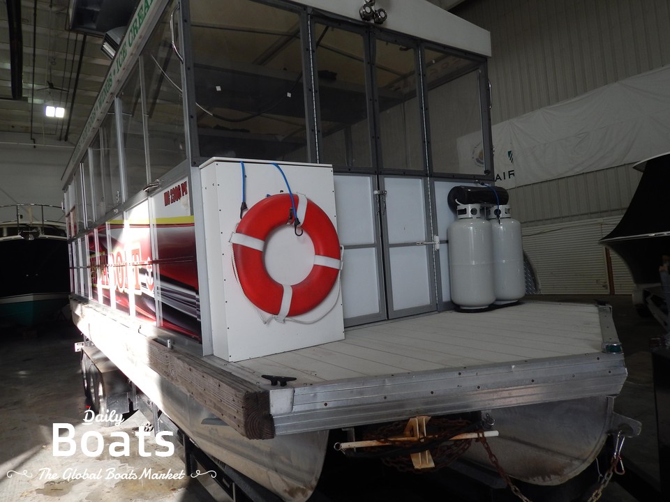 1992 Pontoon Vending Boat for sale. View price, photos and Buy 1992 ...