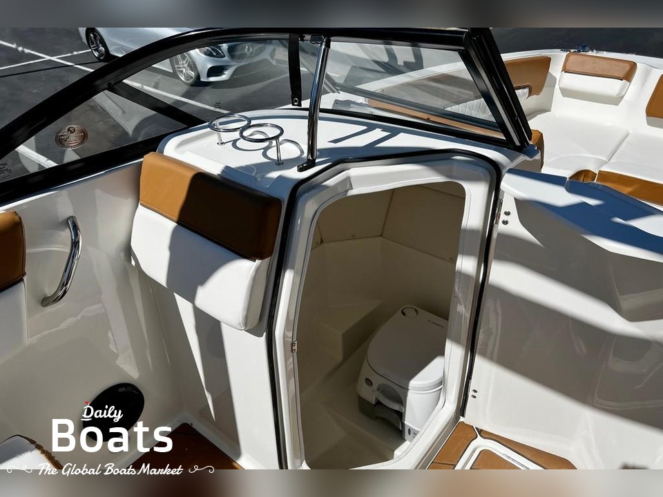 2022 Bayliner Dx2250 for sale. View price, photos and Buy 2022 Bayliner ...