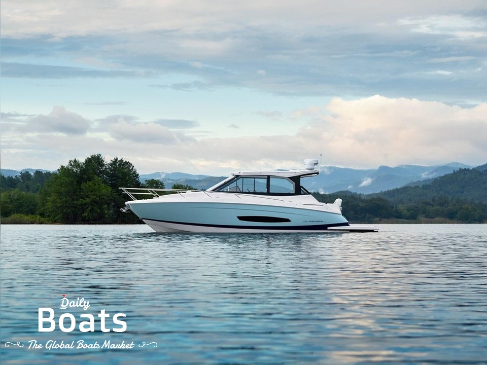 2022 Regal 36 Grande Coupe for sale. View price, photos and Buy 2022 ...