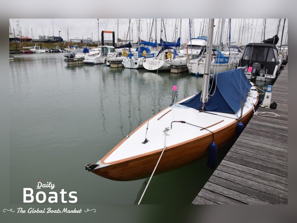 1966 International One Design 33 for sale. View price, photos and Buy ...