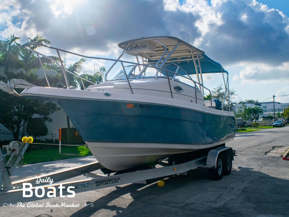 2003 Cobia 250 Walk-Around for sale. View price, photos and Buy 2003 ...