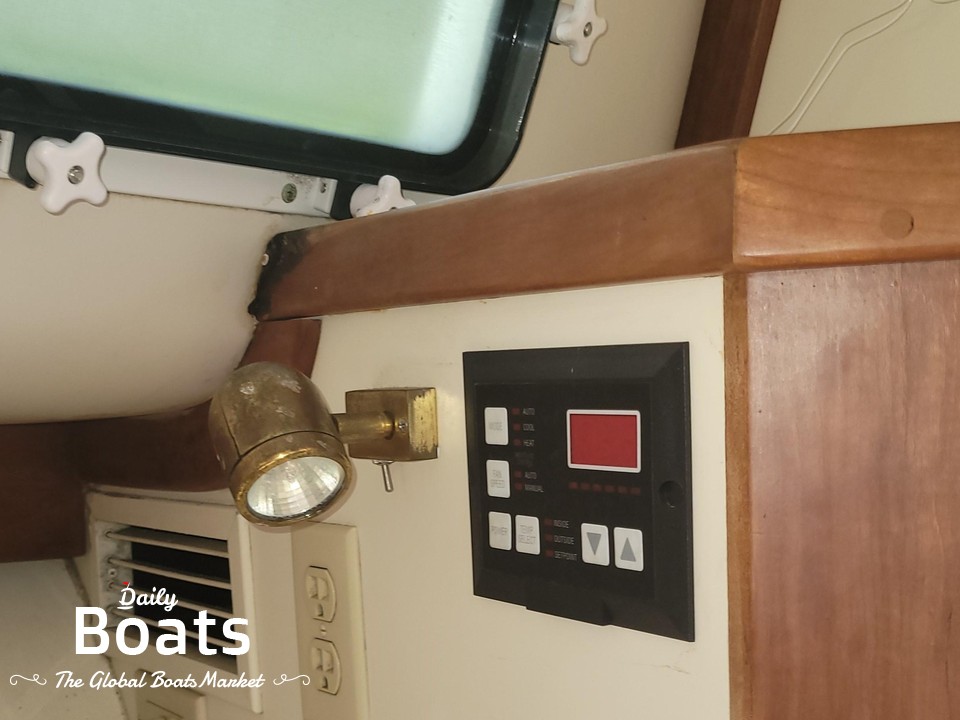 2000 Albin 35 Tournament Express for sale. View price, photos and Buy ...