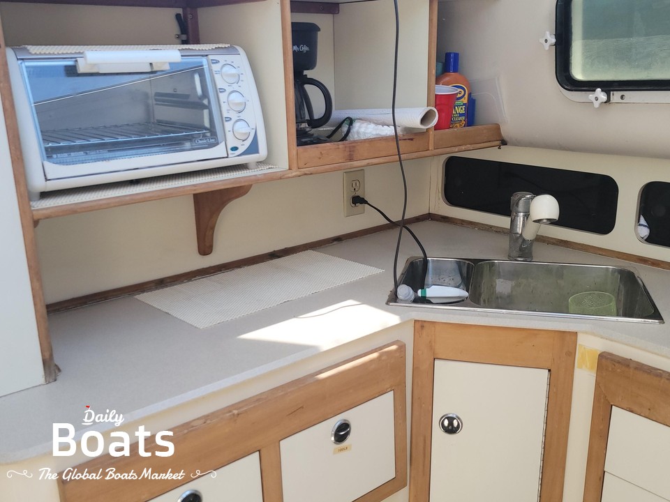 2000 Albin 35 Tournament Express for sale. View price, photos and Buy ...