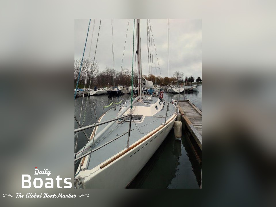 1989 J Boats J/35 for sale. View price, photos and Buy 1989 J Boats J ...