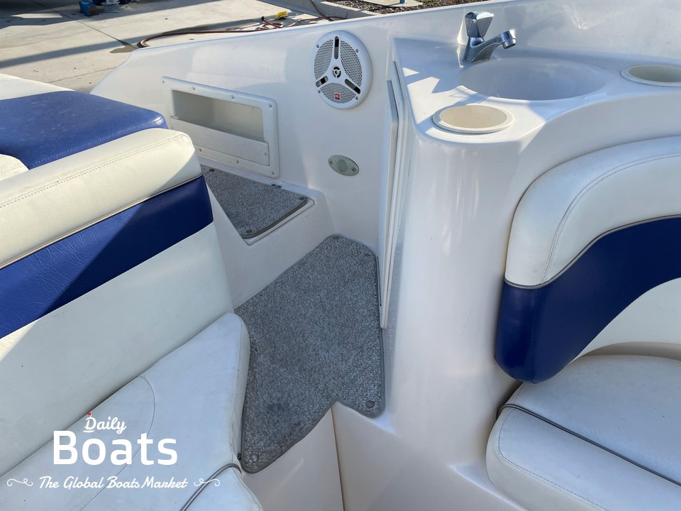 2005 Rinker 232 Captiva Cuddy for sale. View price, photos and Buy 2005 ...