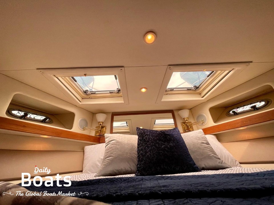 1994 Bayliner 4788 Pilothouse W/ 2000 Interior for sale. View price ...