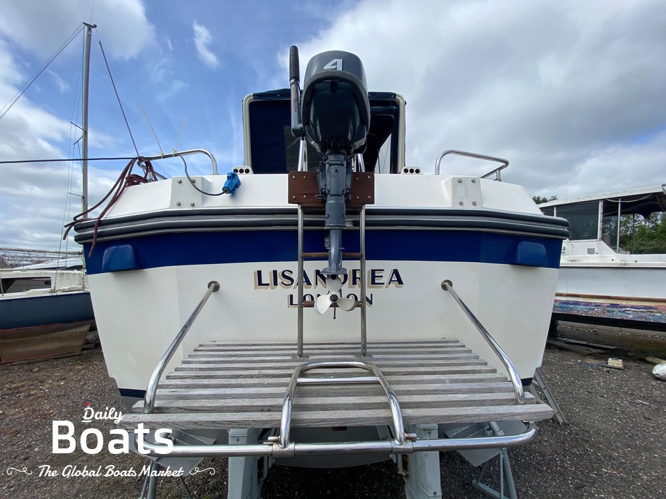 1981 Fairline Phantom 32 for sale. View price, photos and Buy 1981 ...