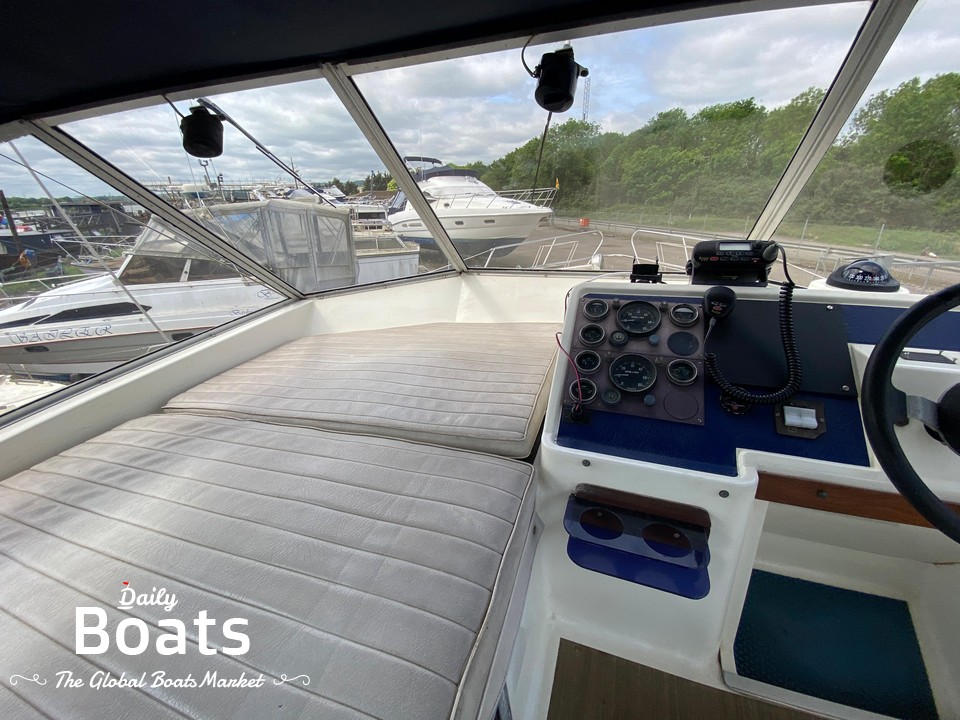 1981 Fairline Phantom 32 for sale. View price, photos and Buy 1981 ...
