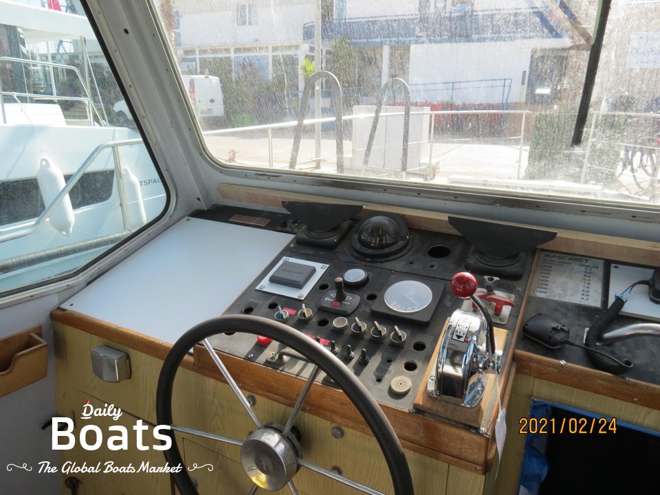 1985 C&C Remorqueur for sale. View price, photos and Buy 1985 C&C ...