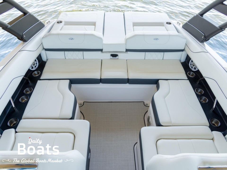 2022 Regal Ls2 Surf for sale. View price, photos and Buy 2022 Regal Ls2 ...