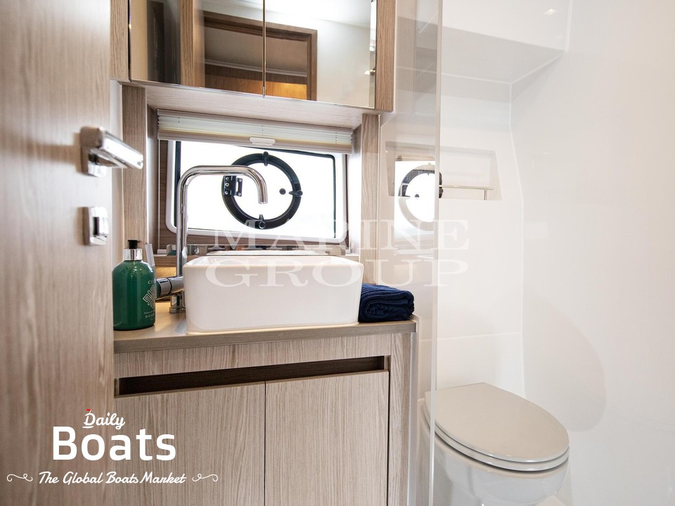 2019 Sealine C390 for sale. View price, photos and Buy 2019 Sealine ...