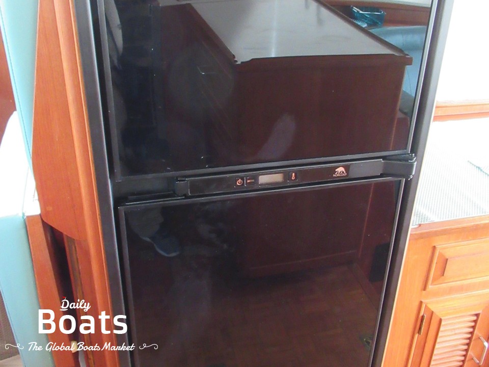 Ocean Alexander 40 Sedan for sale. View price, photos and Buy Ocean ...