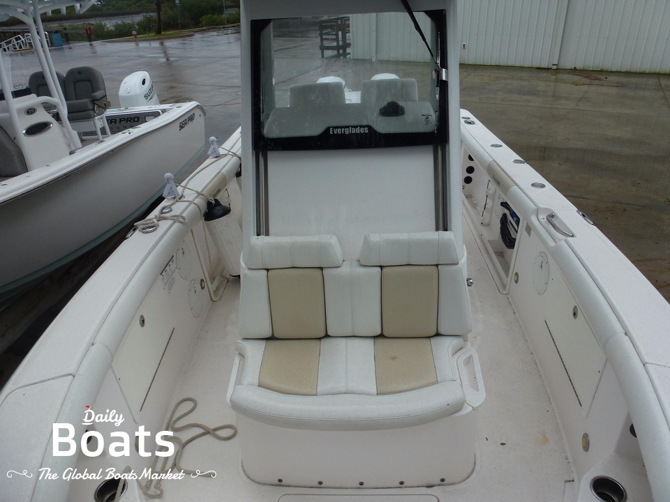 2014 Everglades 255 for sale. View price, photos and Buy 2014 ...