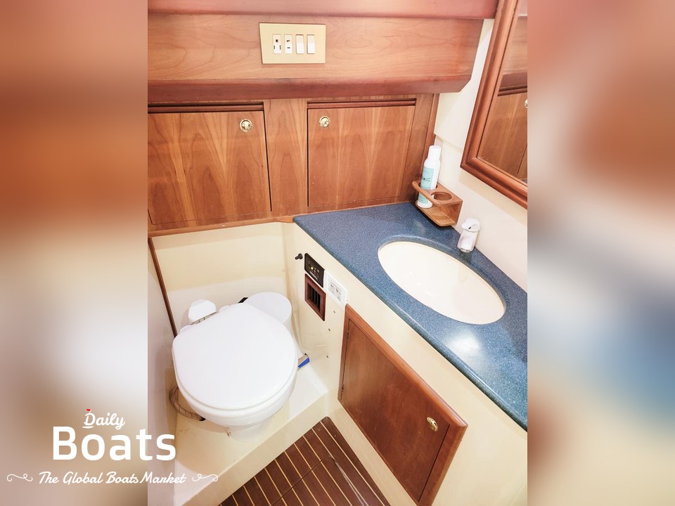 2001 Apreamare 33 for sale. View price, photos and Buy 2001 Apreamare ...