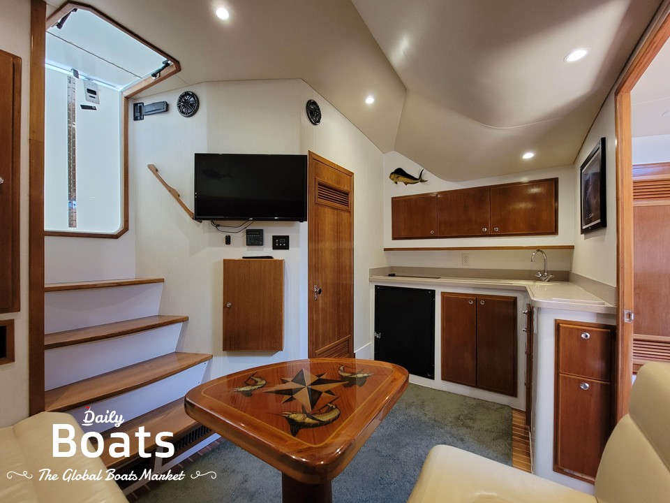 2007 Judge 42' Custom Express for sale. View price, photos and Buy 2007 ...
