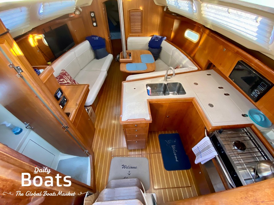 2003 Hunter 356 for sale. View price, photos and Buy 2003 Hunter 356 ...