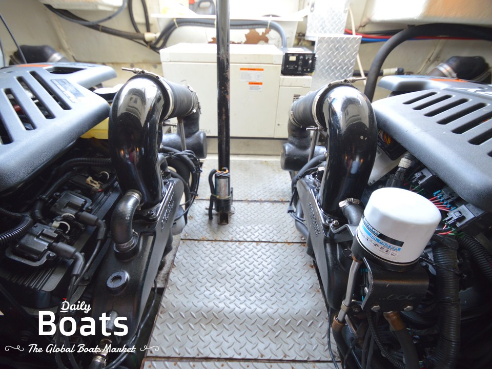2002 Regal Commodore 3860 for sale. View price, photos and Buy 2002 ...