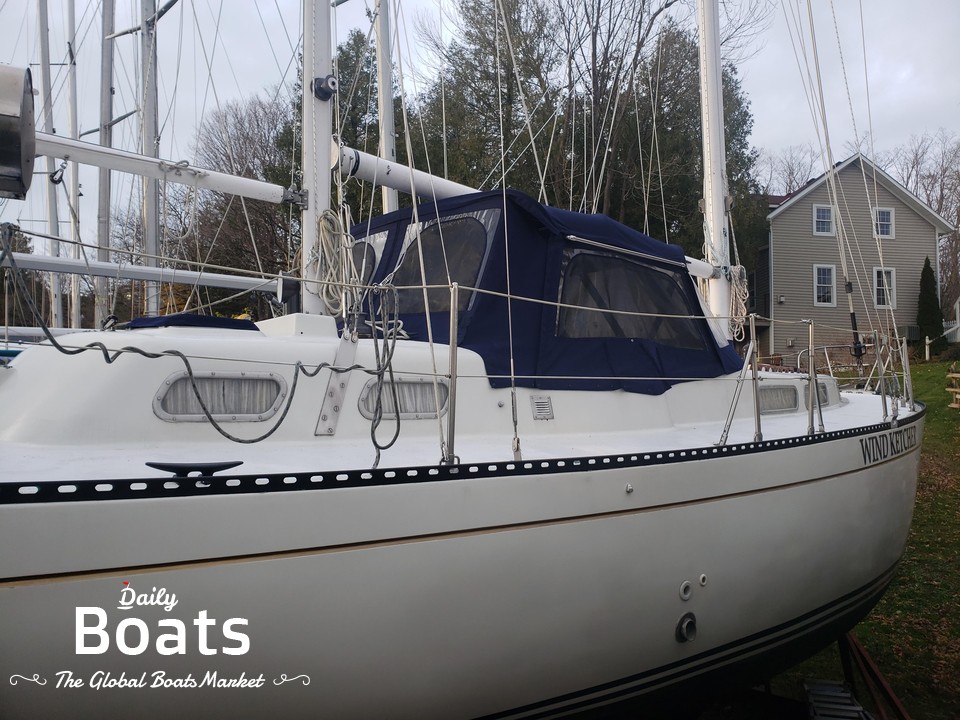 1981 Hughes 40 Center Cockpit for sale. View price, photos and Buy 1981 ...