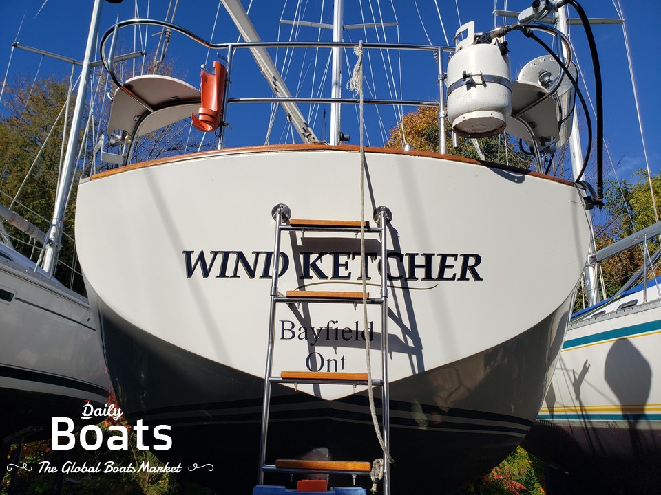 1981 Hughes 40 Center Cockpit en venta. Ver precio, fotos y Comprar ...