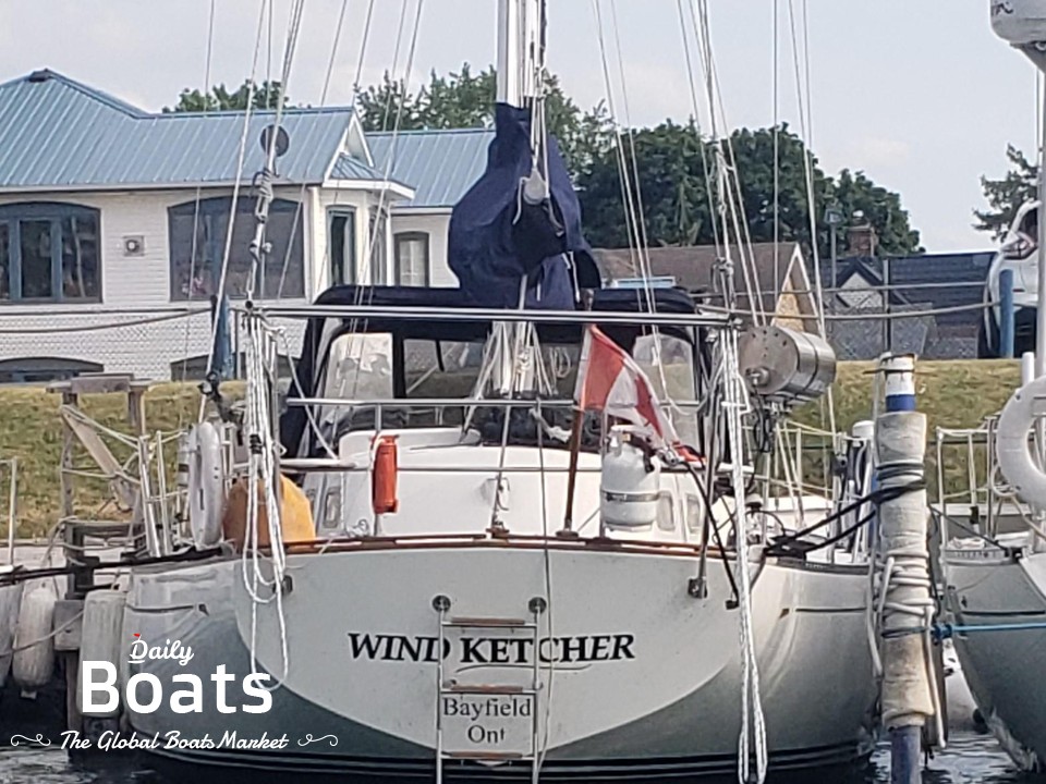 1981 Hughes 40 Center Cockpit for sale. View price, photos and Buy 1981 ...