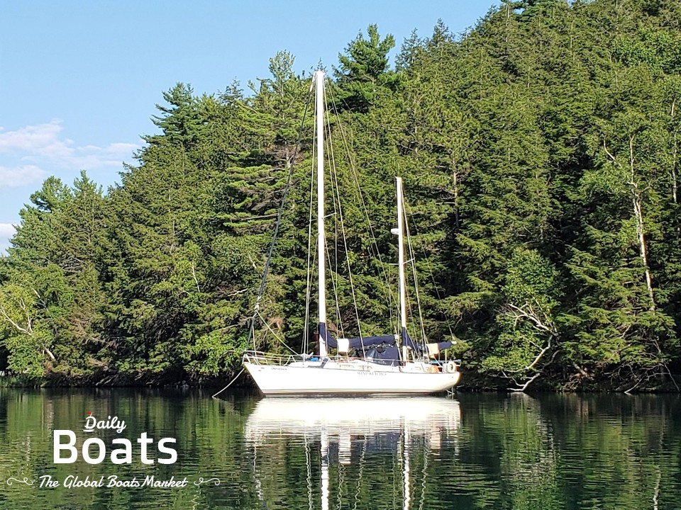 1981 Hughes 40 Center Cockpit for sale. View price, photos and Buy 1981 ...