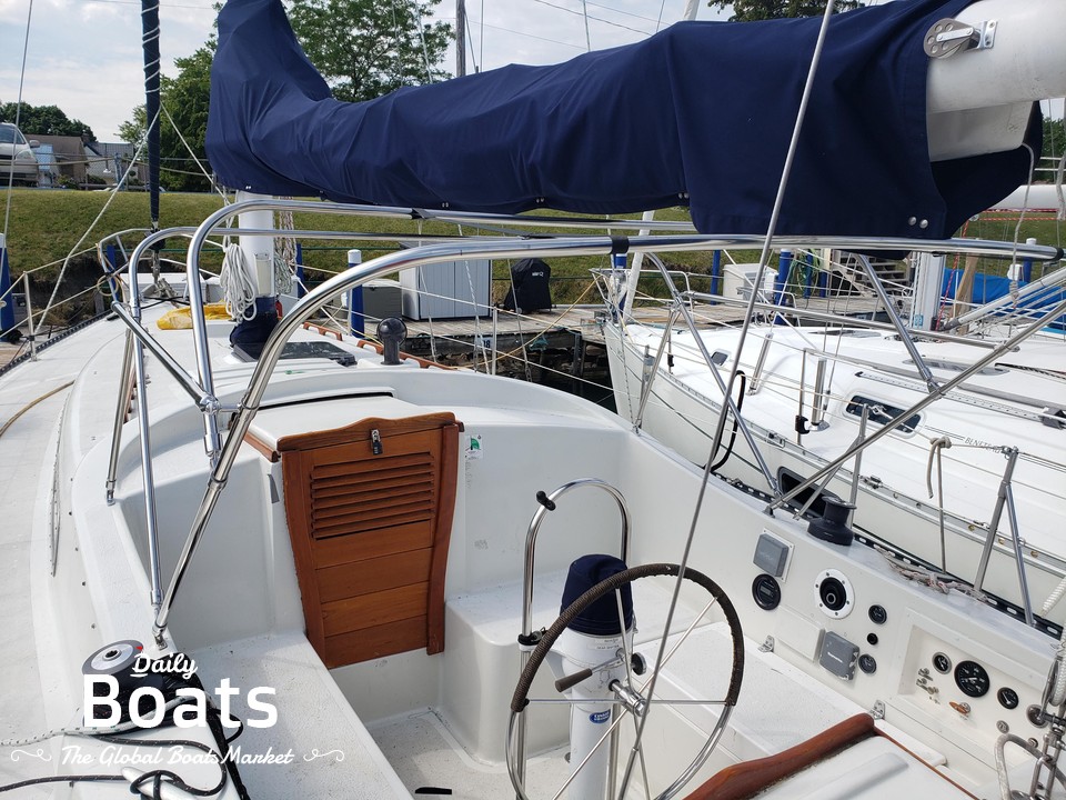 1981 Hughes 40 Center Cockpit for sale. View price, photos and Buy 1981 ...