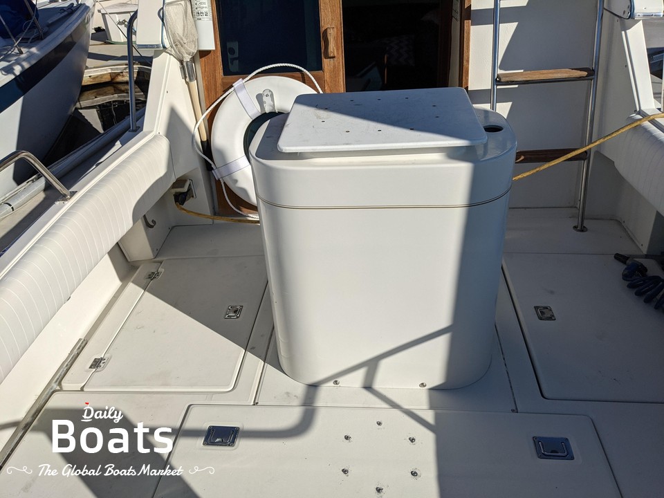 1995 Skipjack 262 Flybridge for sale. View price, photos and Buy 1995 ...