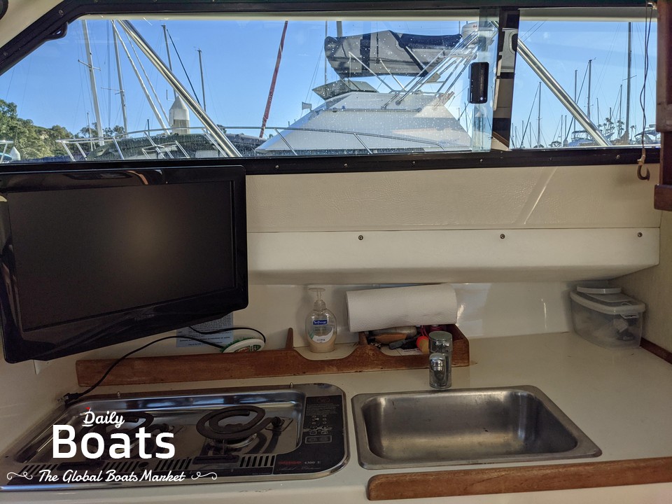 1995 Skipjack 262 Flybridge for sale. View price, photos and Buy 1995 ...