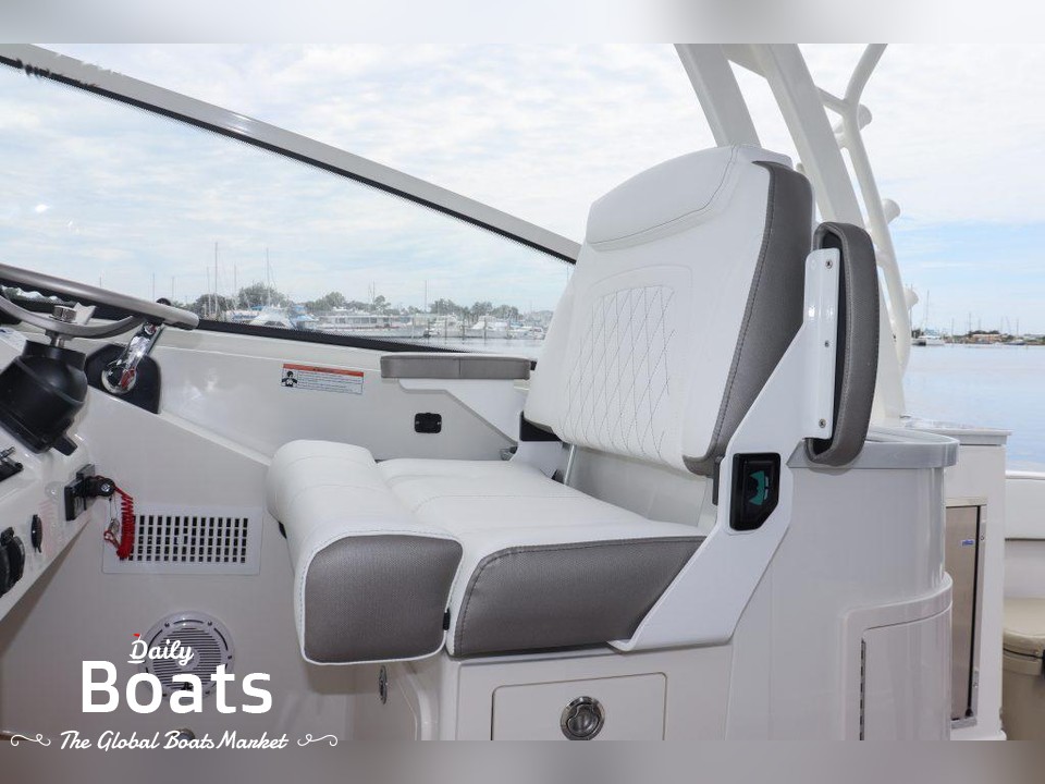 2023 World Cat 325 Dc for sale. View price, photos and Buy 2023 World ...