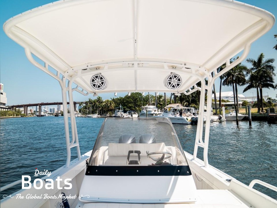 2003 Intrepid 32 for sale. View price, photos and Buy 2003 Intrepid 32 ...