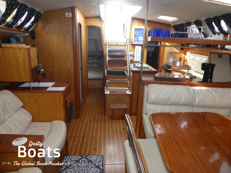 2001 Hunter 460 for sale. View price, photos and Buy 2001 Hunter 460 ...