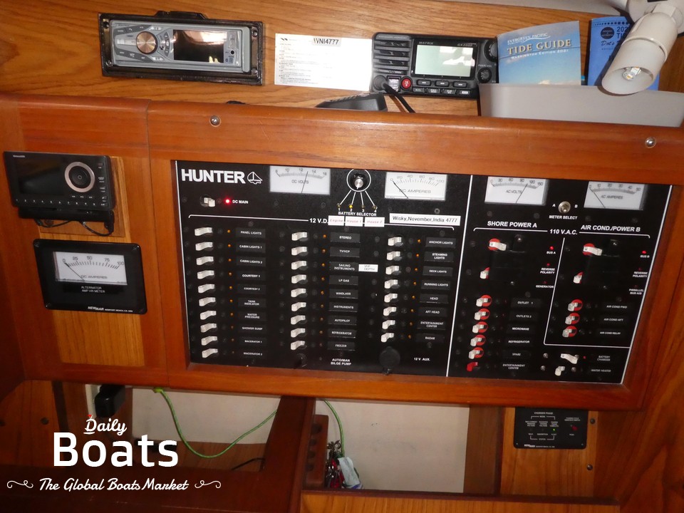 2001 Hunter 460 for sale. View price, photos and Buy 2001 Hunter 460 ...