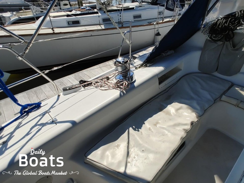 1998 Catalina 380 for sale. View price, photos and Buy 1998 Catalina ...