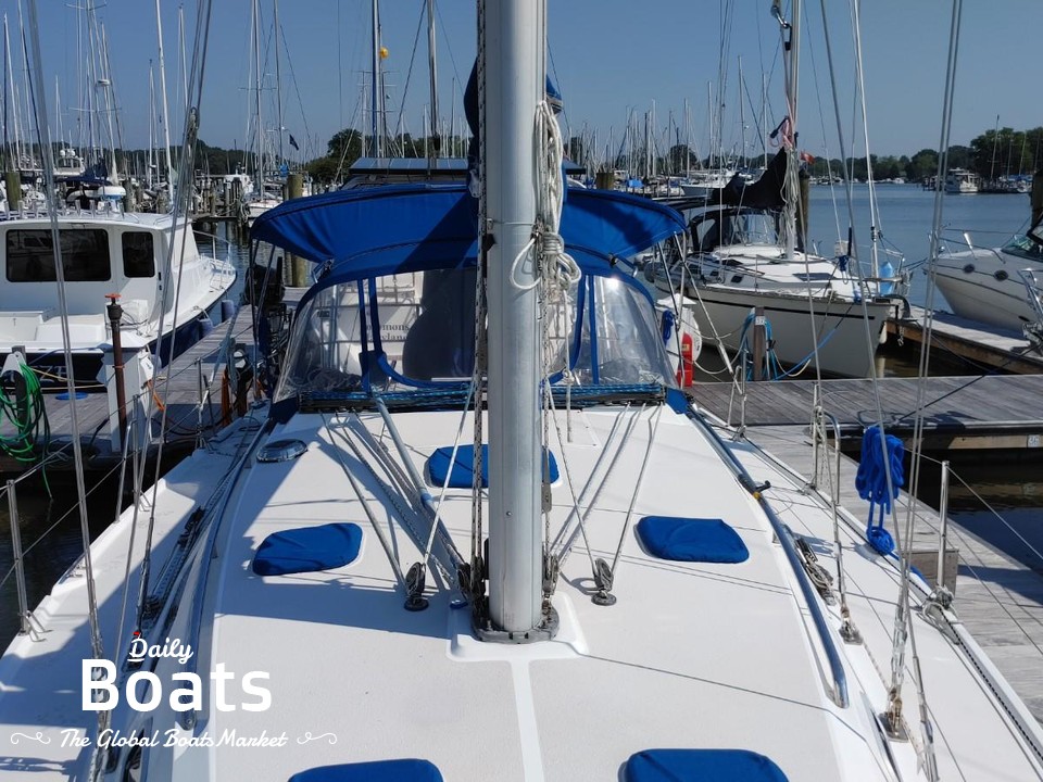 1998 Catalina 380 for sale. View price, photos and Buy 1998 Catalina ...