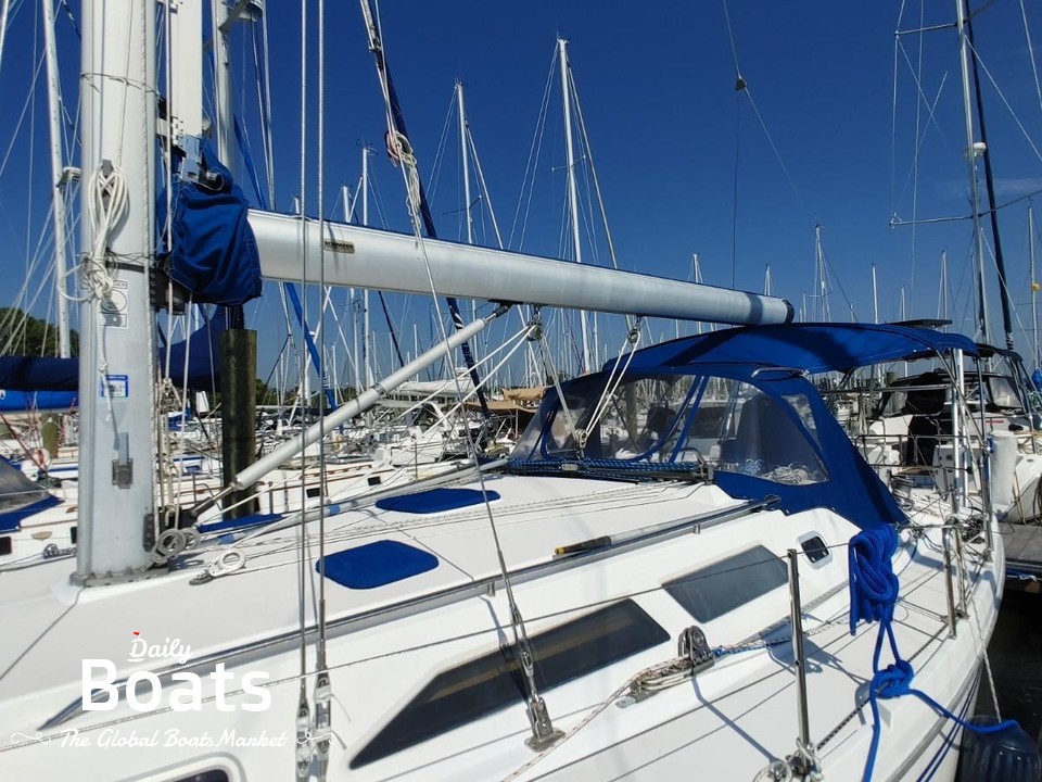 1998 Catalina 380 for sale. View price, photos and Buy 1998 Catalina ...