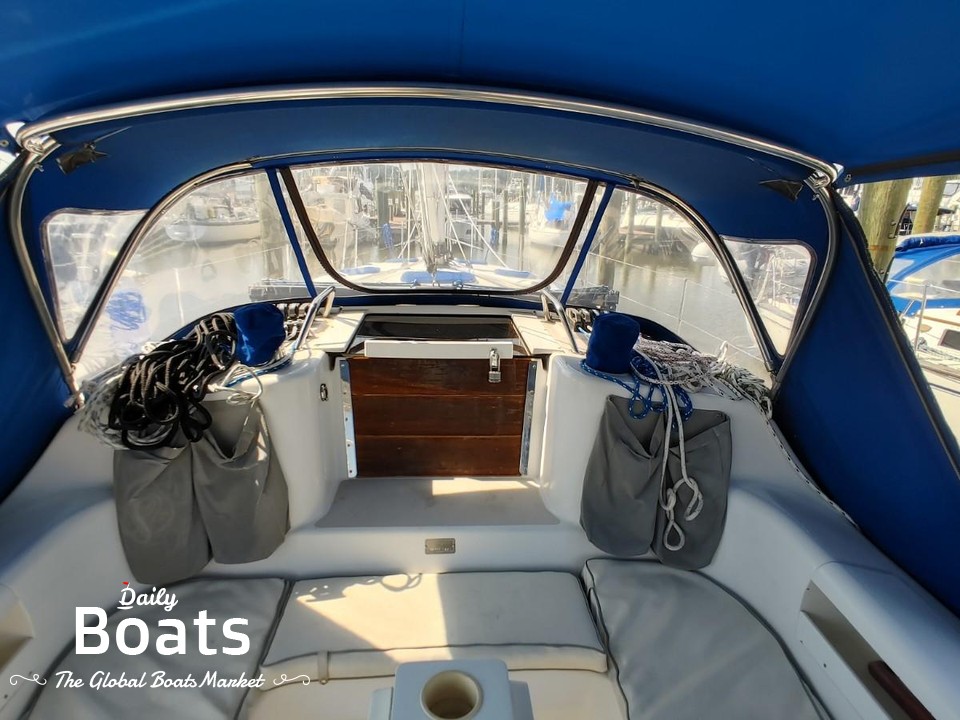 1998 Catalina 380 for sale. View price, photos and Buy 1998 Catalina ...