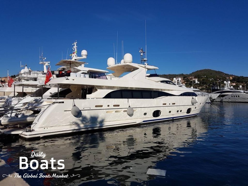 2011 Custom Line 112 for sale. View price, photos and Buy 2011 Custom ...