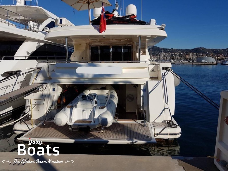 2011 Custom Line 112 for sale. View price, photos and Buy 2011 Custom ...