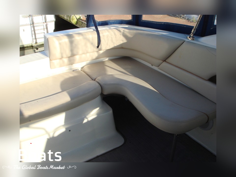 2004 Larson Cabrio 220 for sale. View price, photos and Buy 2004 Larson ...