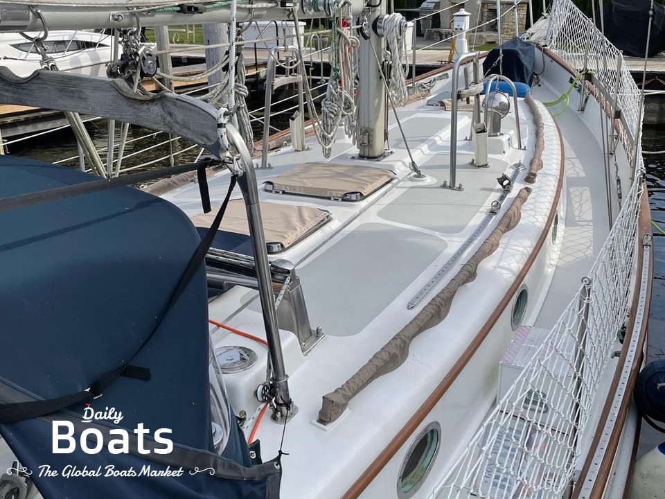 1985 Lord Nelson 41' Cutter for sale. View price, photos and Buy 1985 ...
