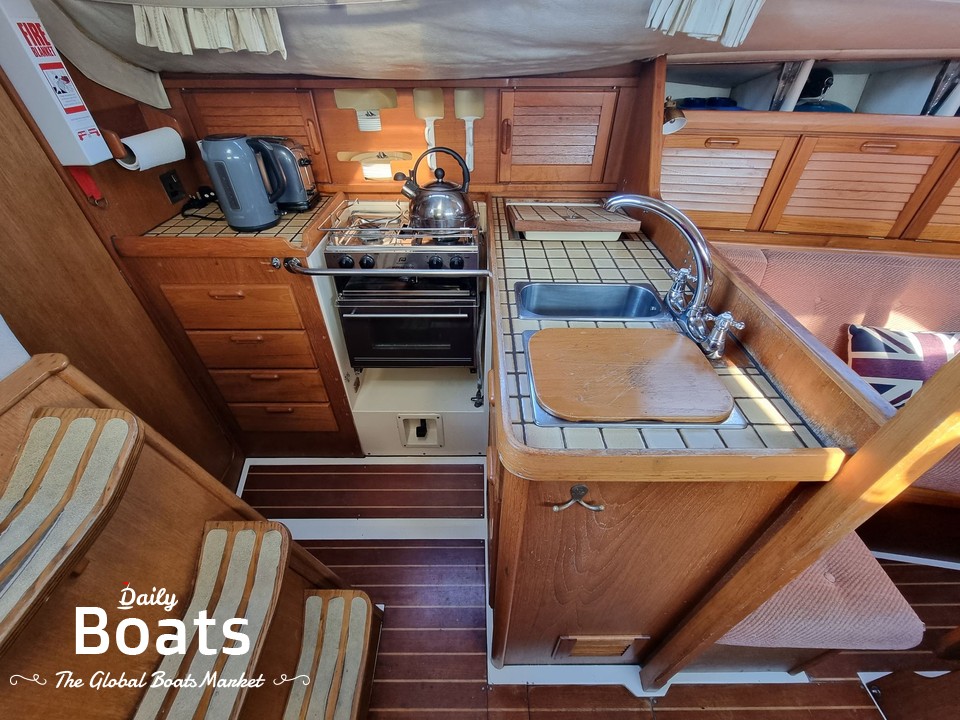 1987 Westerly Storm 33 for sale. View price, photos and Buy 1987 ...