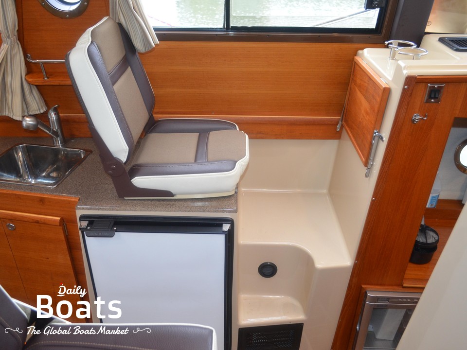 2016 Ranger Tugs R-29S for sale. View price, photos and Buy 2016 Ranger ...