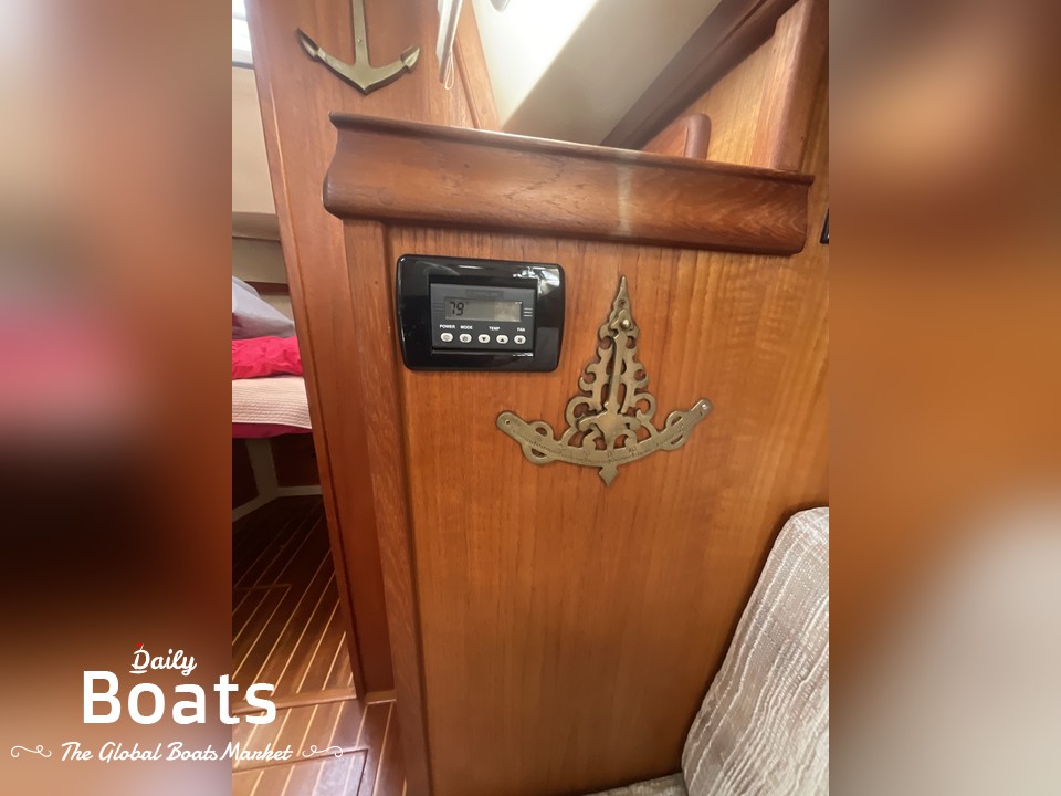 1990 Island Packet 32 for sale. View price, photos and Buy 1990 Island ...